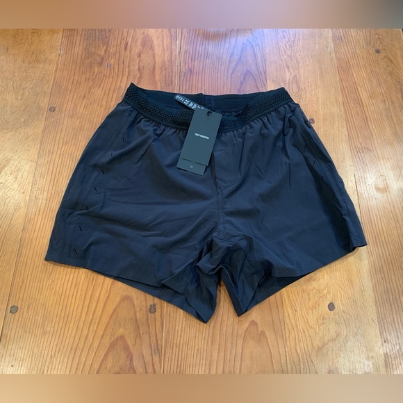 Ten Thousand | Shorts | Ten Thousand Men 5 In Session Liner Active ...